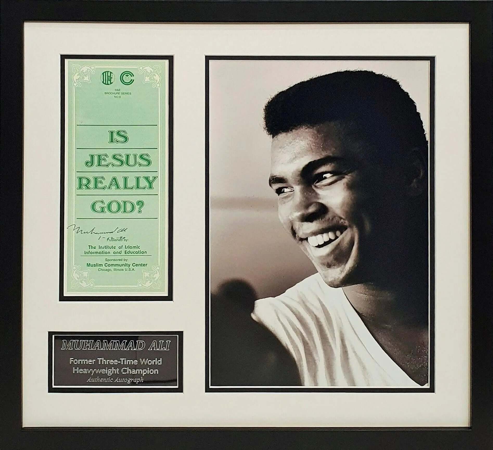 Muhammad Ali Signed Islamic Pamphlet Darling Picture Framing