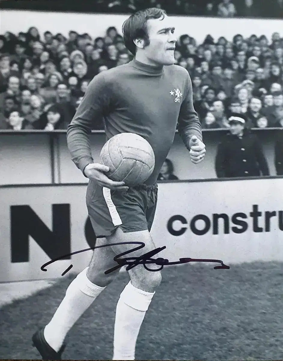 Ron Harris Signed Chelsea Photo. – Darling Picture Framing